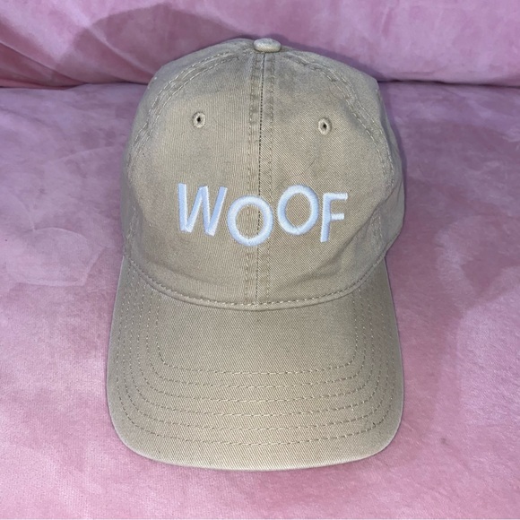 Van Cleef & Arpels | Accessories | Woof Hat Baseball Cap Vca Charities ...